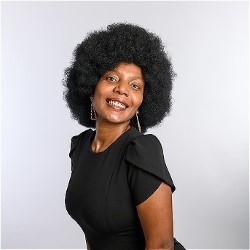 Thenjiwe Brings The Mandela Effect to Edinburgh article by Isabella ...