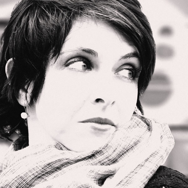 The Irene Ros Three Minute Interview article by Pete Shaw